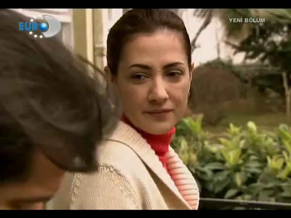 Ask.Yakar.15.Bolum.Buzlas_chunk_2 - Dailymotion Video