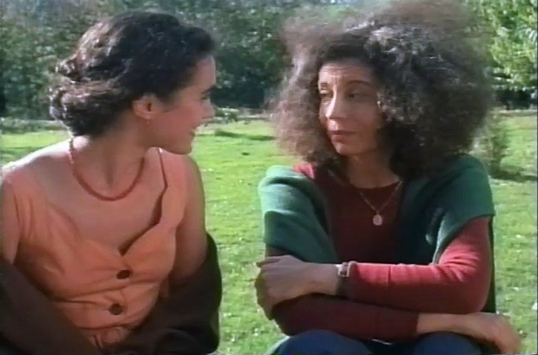 Autumn Tale / Conte d'automne (1998) - English trailer - Vidéo Dailymotion