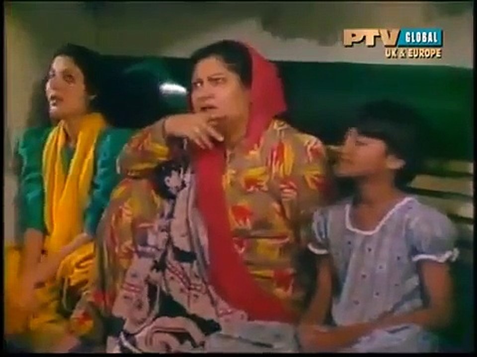Eid Train ~ PTV Classic Play ~ Moin Akhtar, Ishrat Hashmi, Durdana Butt ...
