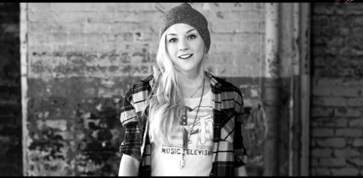 Emily Kinney - Rockstar - le clip de Beth de The Walking Dead - Vidéo ...