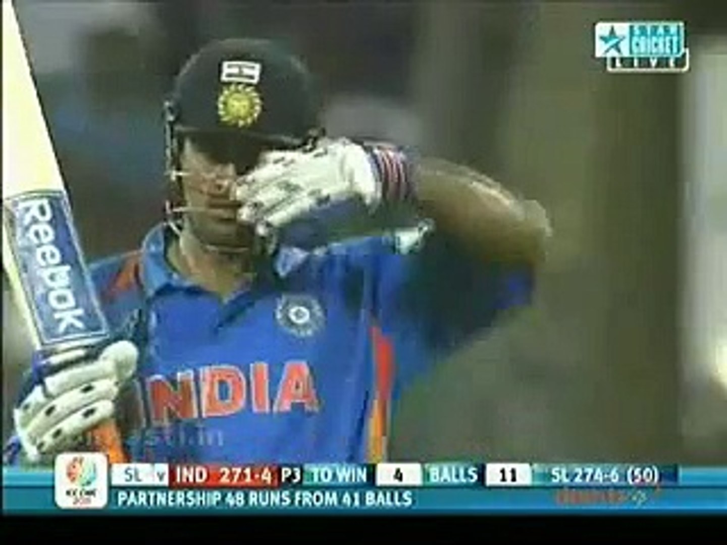 Mahendra Singh Dhoni Helicopter Shot Video