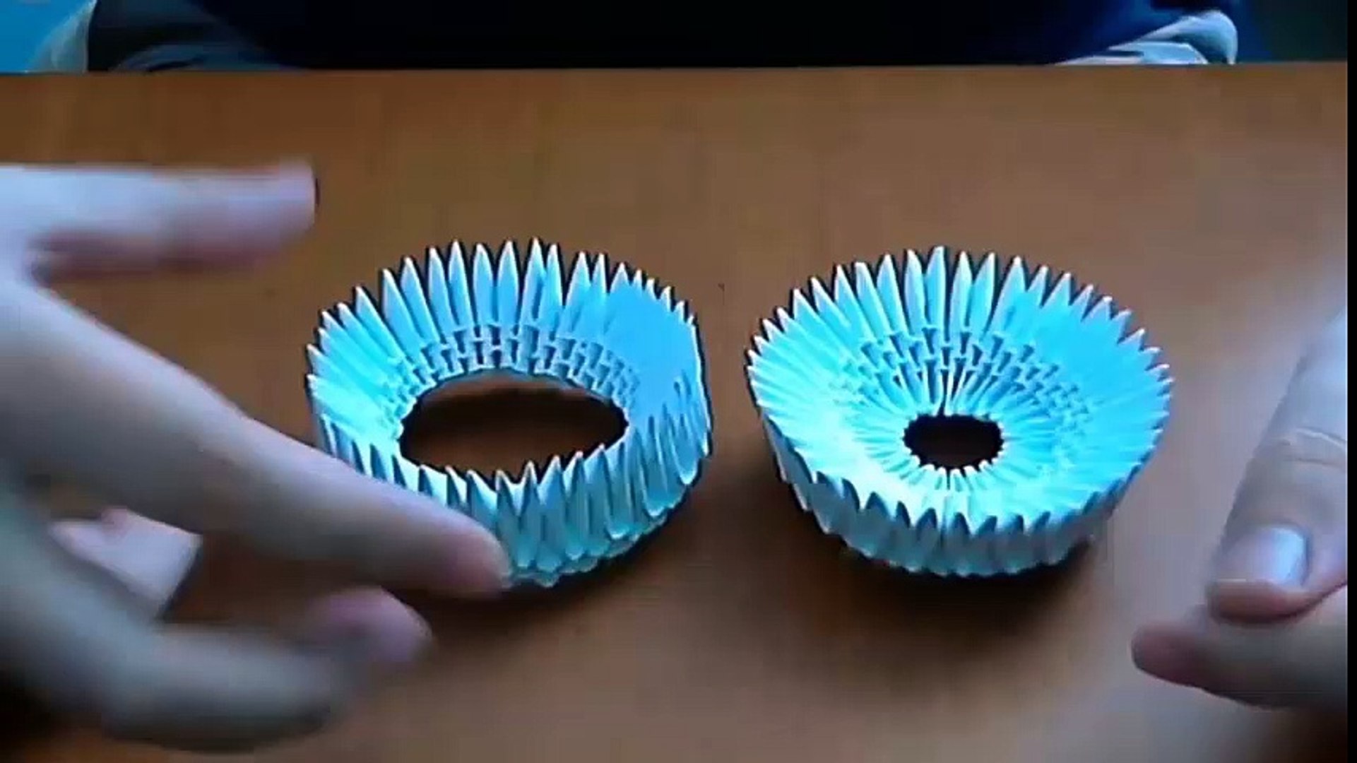 How To Make 3d Origami Base 3D Paper Stars {Christmas Ornaments}