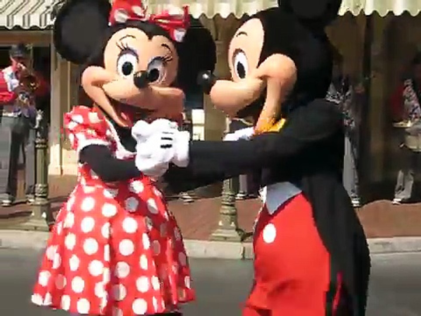 Mickey And Minnie Disneyland