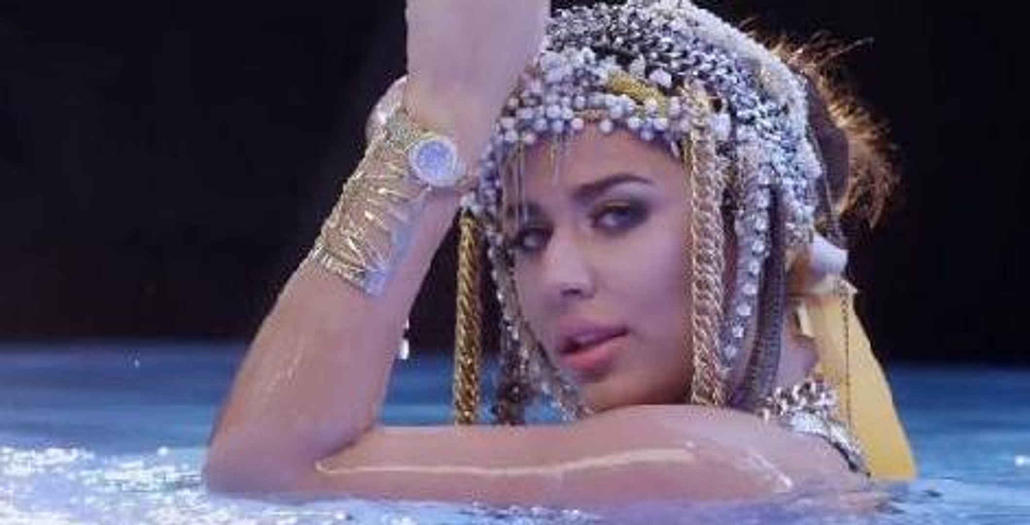 Modelo De Papeis De Parede De Ayyan Ali Ayyan Ali Returns To Social