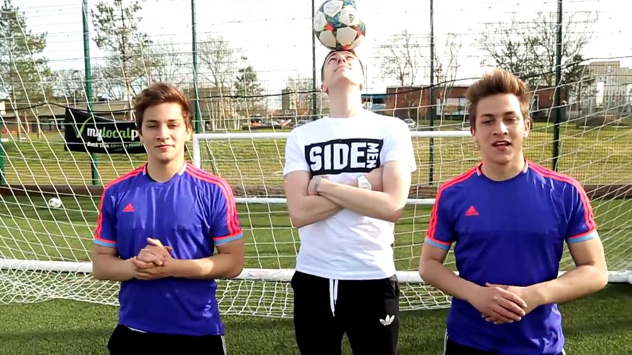 SkillTwins ft. Miniminter - AMAZING FOOTBALL SKILLS & TUTORIAL! - video ...