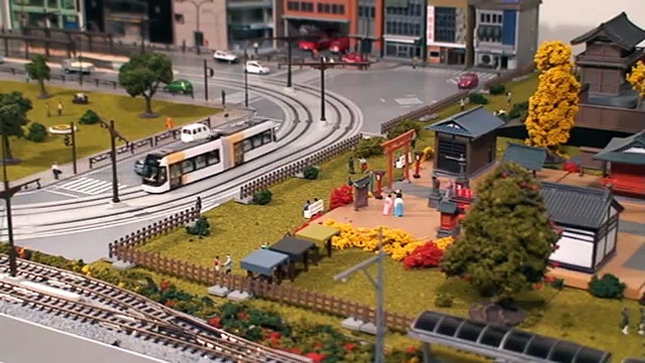 Kato Unitram/Unitrack Model Tram & LRV Layout - ユニトラム 株式会社カトー - video ...