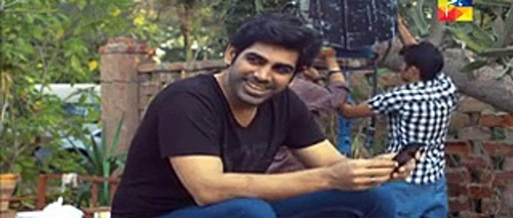 Jugnoo Episode 01 Full HUM TV Drama April 17, 2015 - Video Dailymotion ...