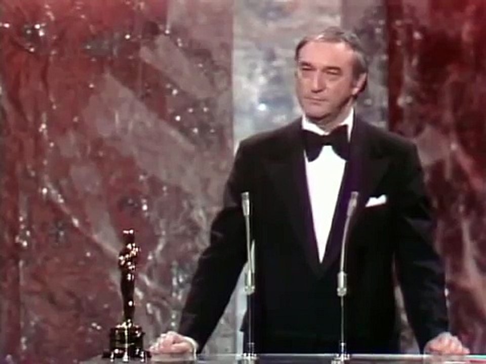 Charlie Chaplin's Honorary Award: 1972 Oscars - video Dailymotion