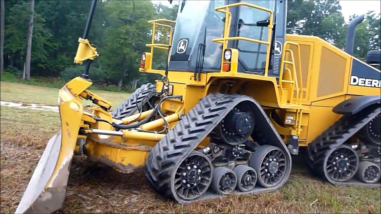 Deere 764 High Speed Dozer Grading - video Dailymotion
