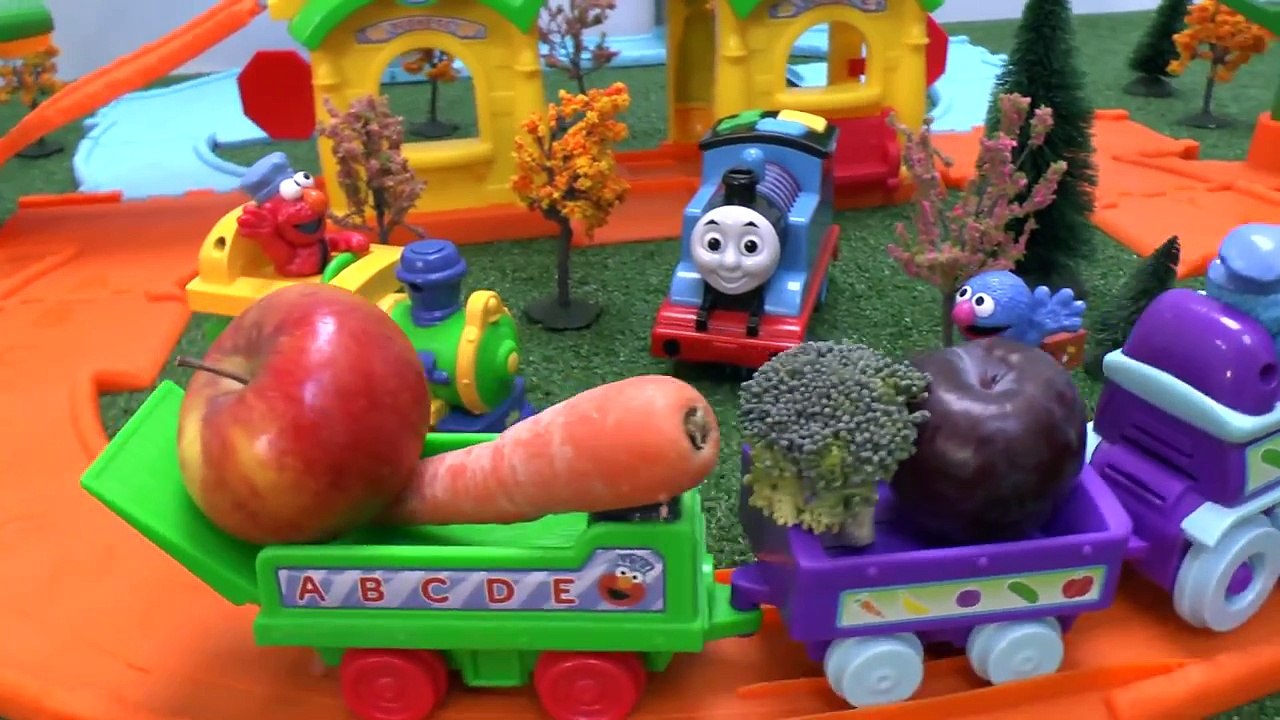 Sesame Street Cookie Monster Food Train Engines Elmo Thomas the Train ...