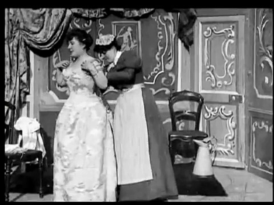 Après le bal - After the Ball (1897) - İlk Erotik Film - Dailymotion Video