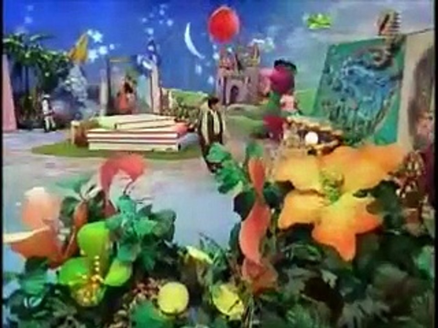 Sing And Dance With Barney