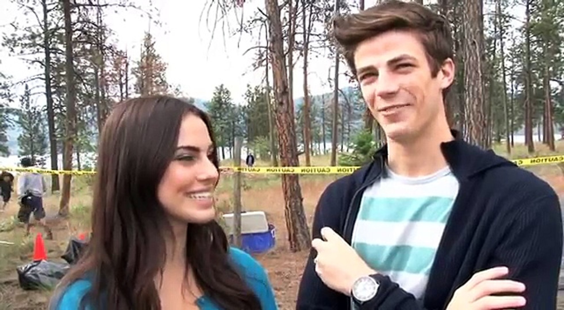 Jessica Lowndes En Grant Gustin