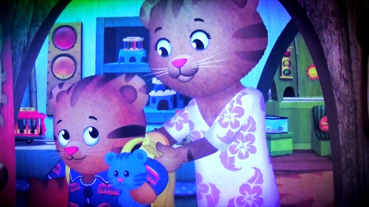 Daniel Tiger's Neighborhood Daniel's First Sleepover BOOK reading ...