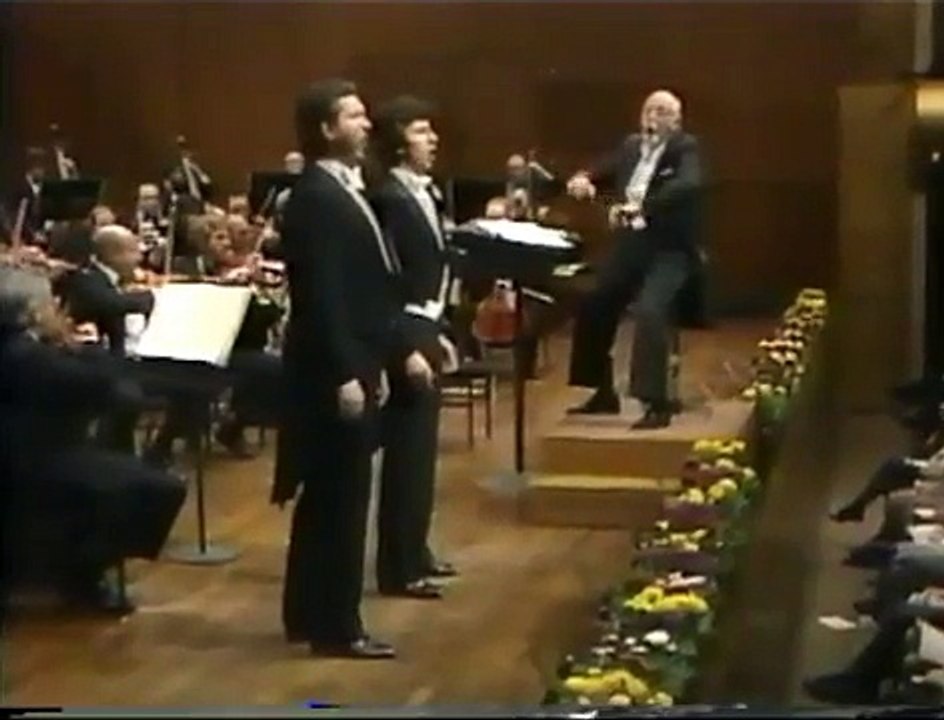 Jerry Hadley & Alan Titus - Au fond du temple saint - The Pearl Fishers ...