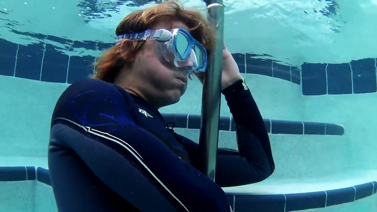 Underwater breath hold training: Week 1 Dalton || 00:01:45 (Liquid ...