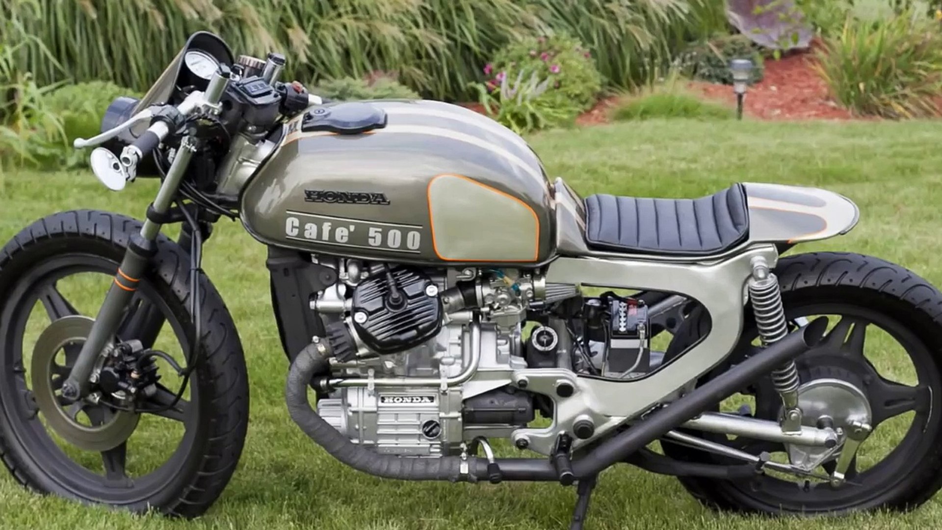Def Cafe Racer | Reviewmotors.co