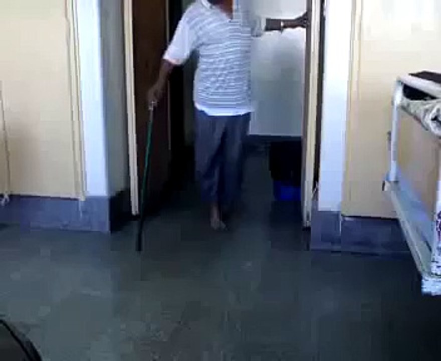 Spastic gait - video Dailymotion