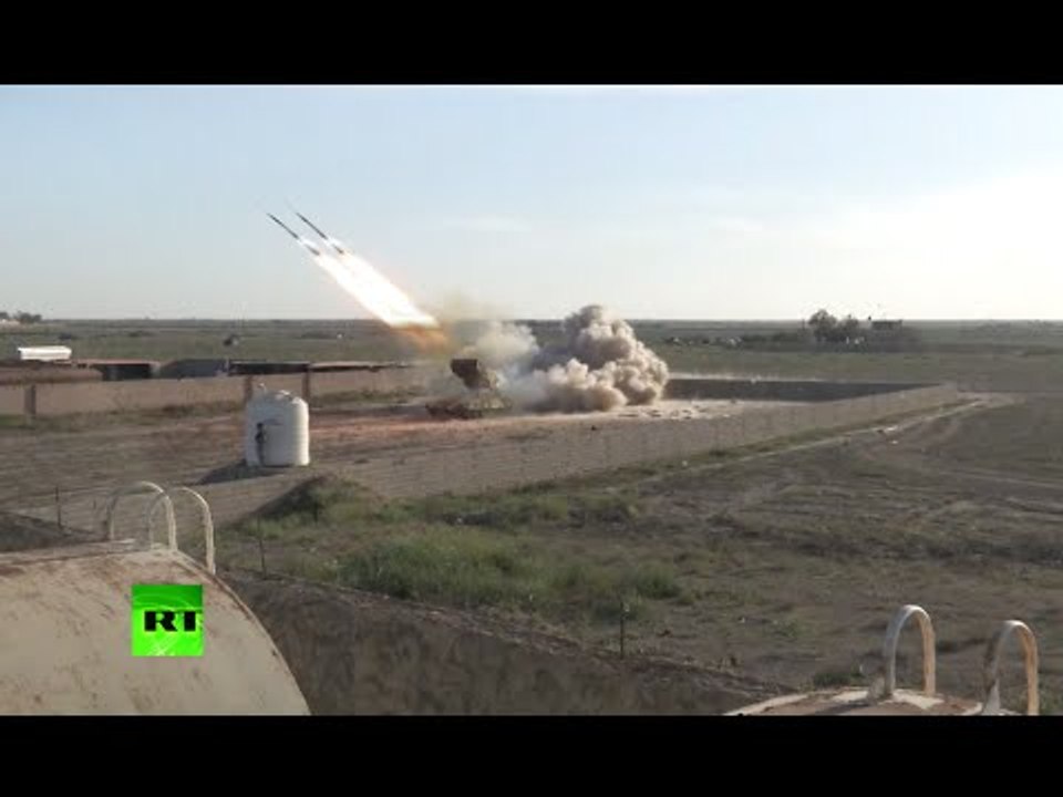 Missile launchers, machine guns & mortars: Iraqi troops fight ISIS in ...