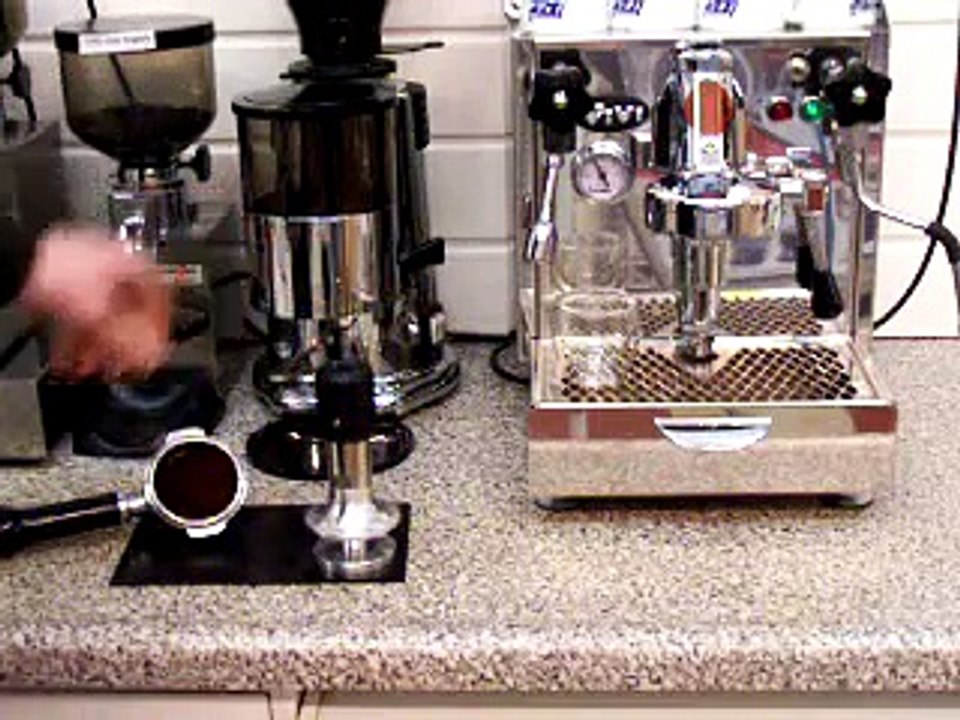 Macap Dynamometric Tamper Alu. - video Dailymotion