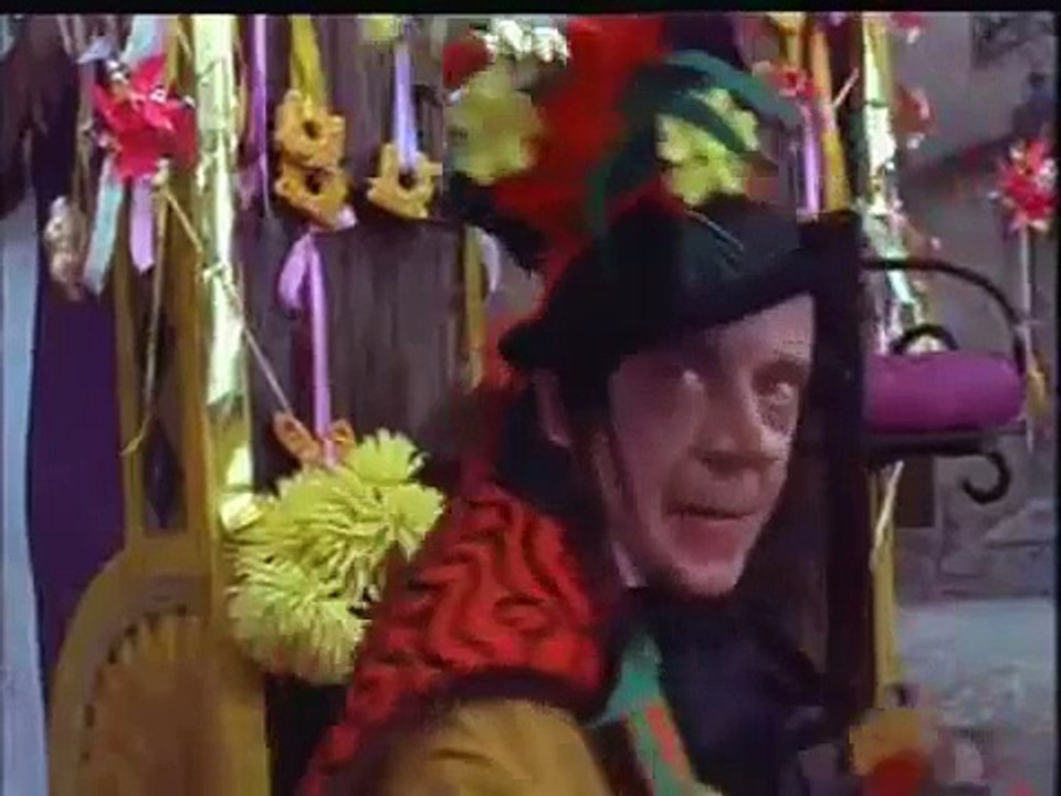 Chitty Chitty Bang Bang - The Child Catcher - video Dailymotion