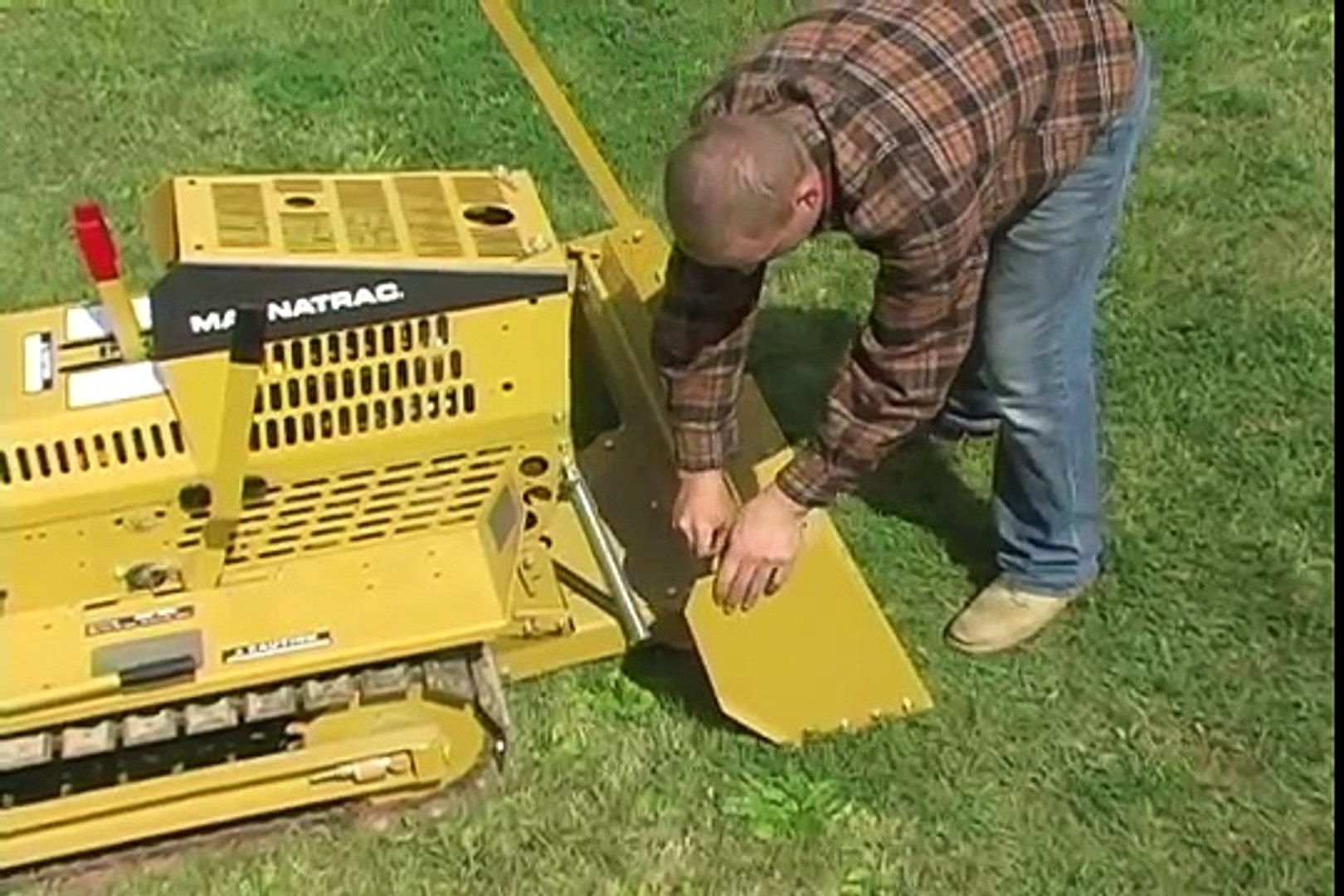 Struck Mini Bulldozer