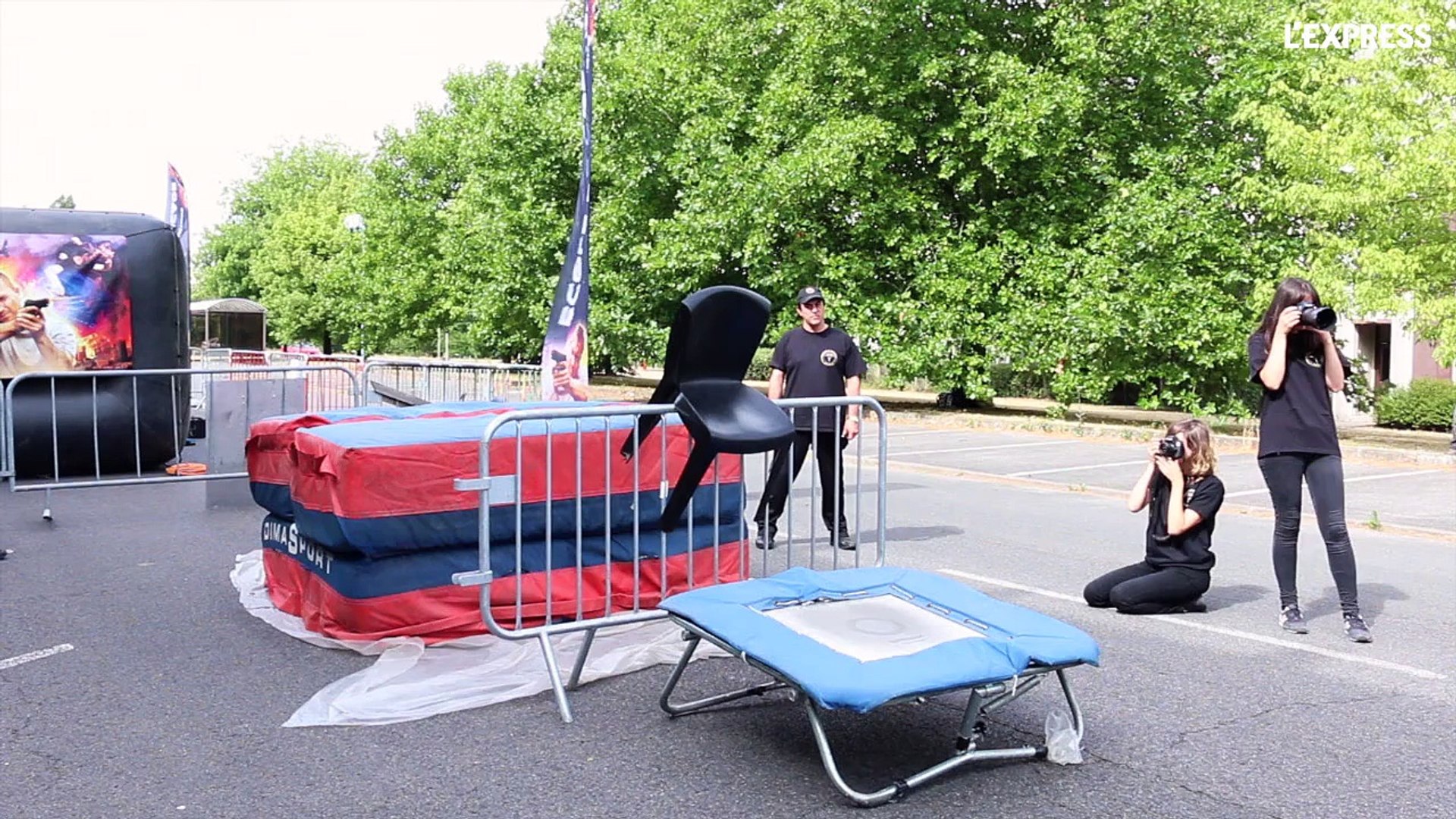 Gif De Sauter D'un Immeuble