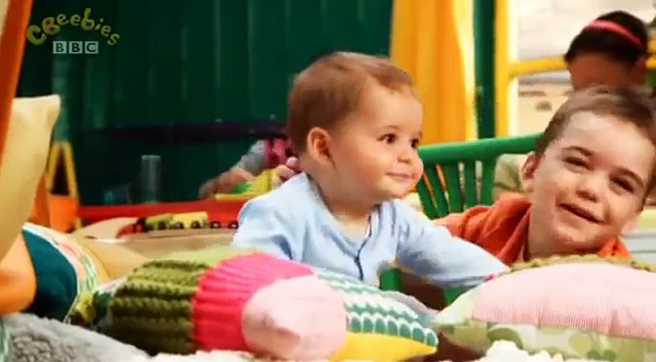 Baby Jake S01E12 Baby Jake Loves Playing Ball Cbeebies - video Dailymotion