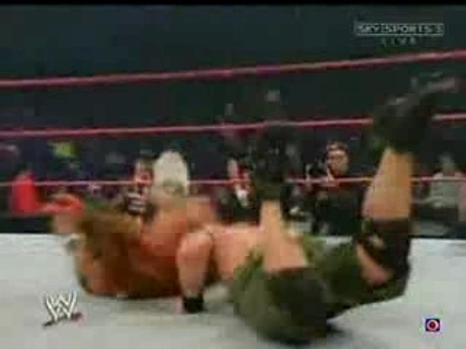 Johnny Nitro Vs John Cena - video Dailymotion
