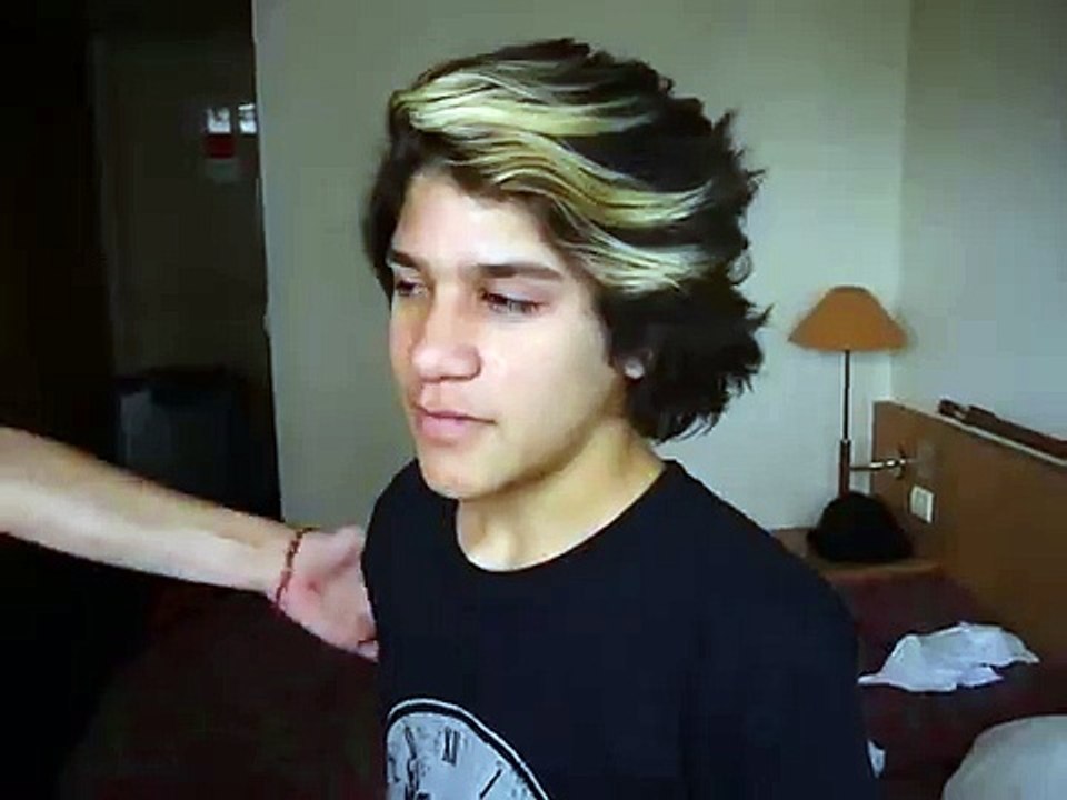 boys making out - video Dailymotion