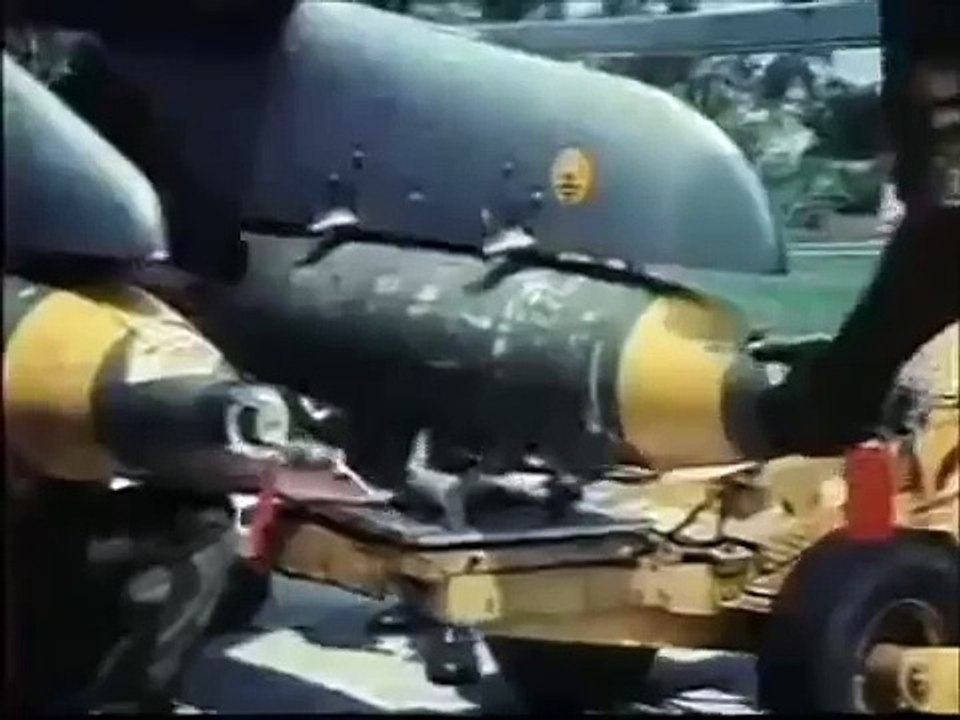 sedutan dari filem 'Wira Angkasa' - video Dailymotion