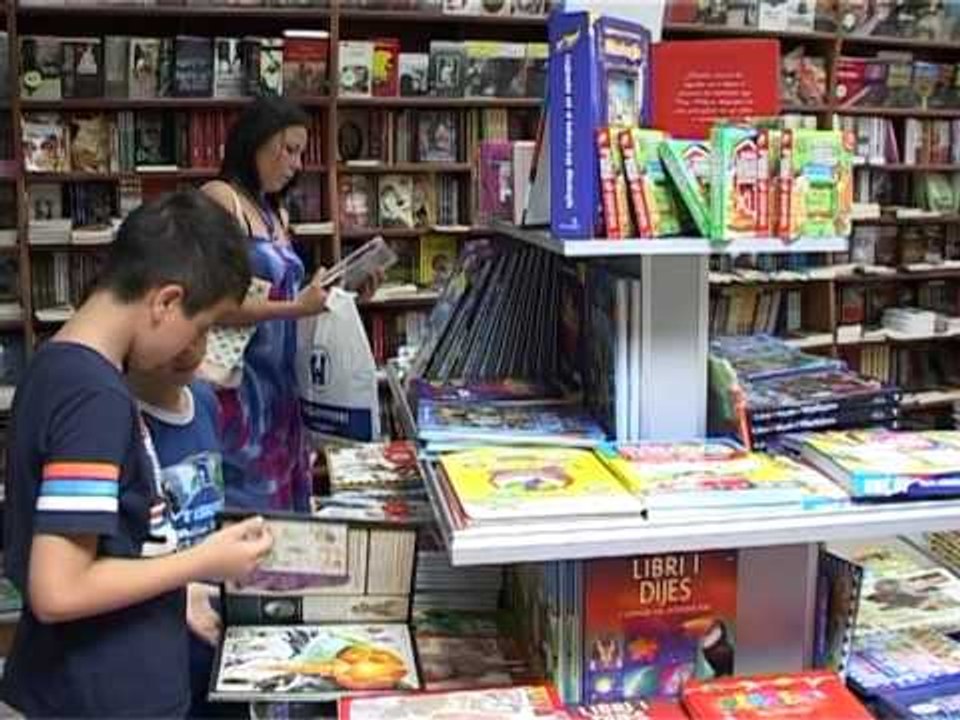 STINA E VERES RRIT INTERESIN PER LEXUESIT.mpg - video Dailymotion