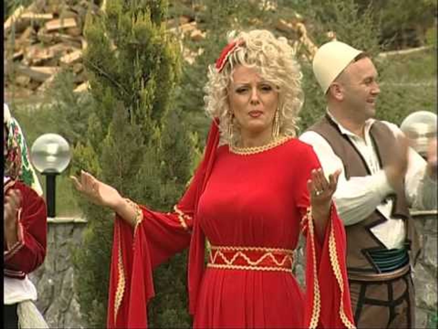 Biografia De Violeta Kukaj Violeta Kukaj | Spotify