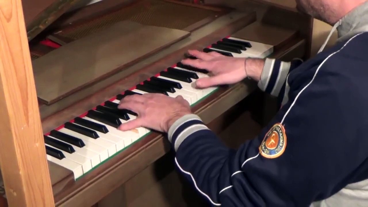 CELESTA (instrument) CELESTE KEYBOARD GLOCKENSPIEL CARILLON - video ...