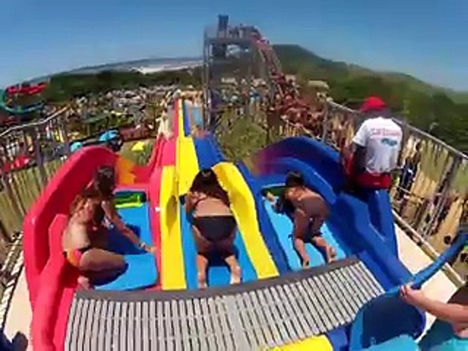 Very fast water slide at Wild Waves - video Dailymotion