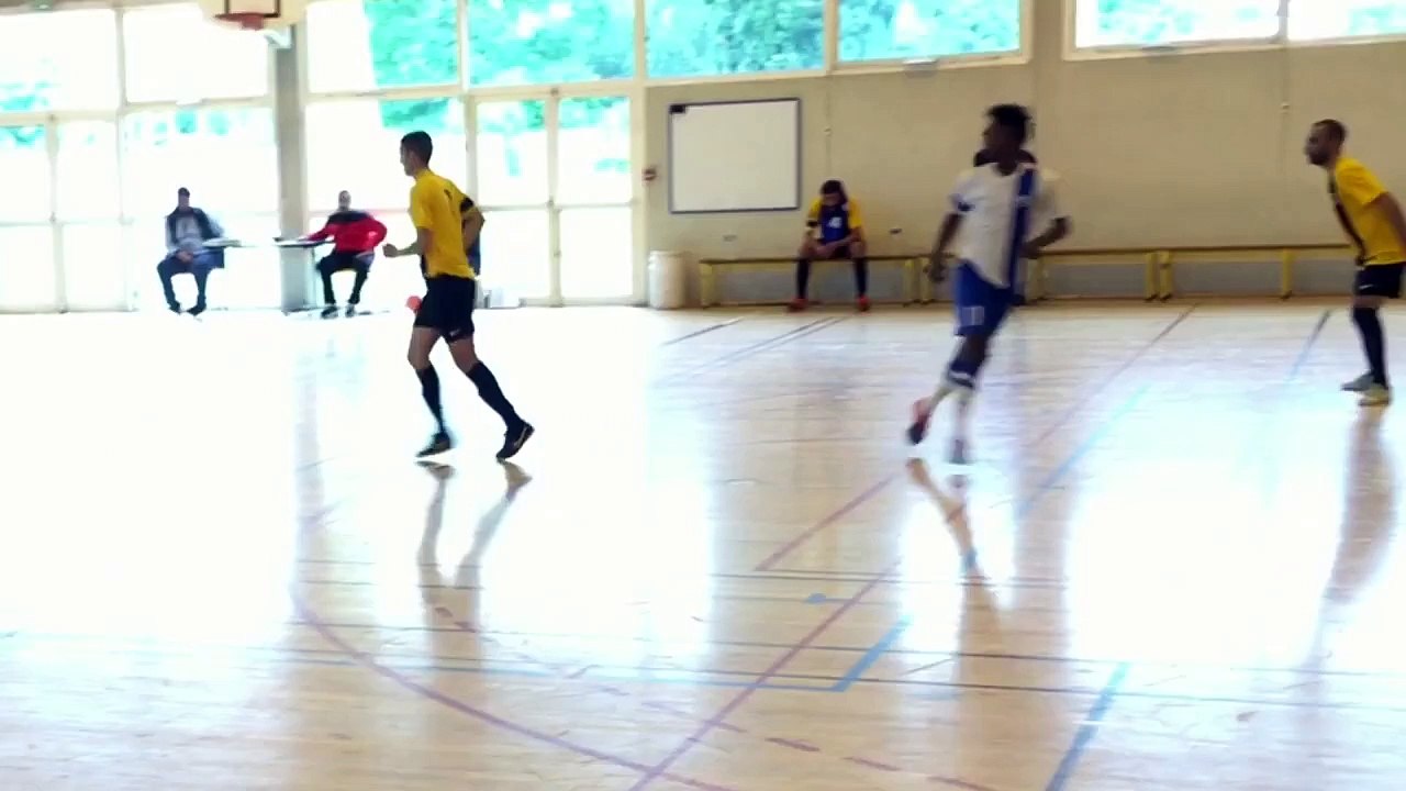 Futsal Ligue 2 - But de Hamza Lavezzi - Vidéo Dailymotion