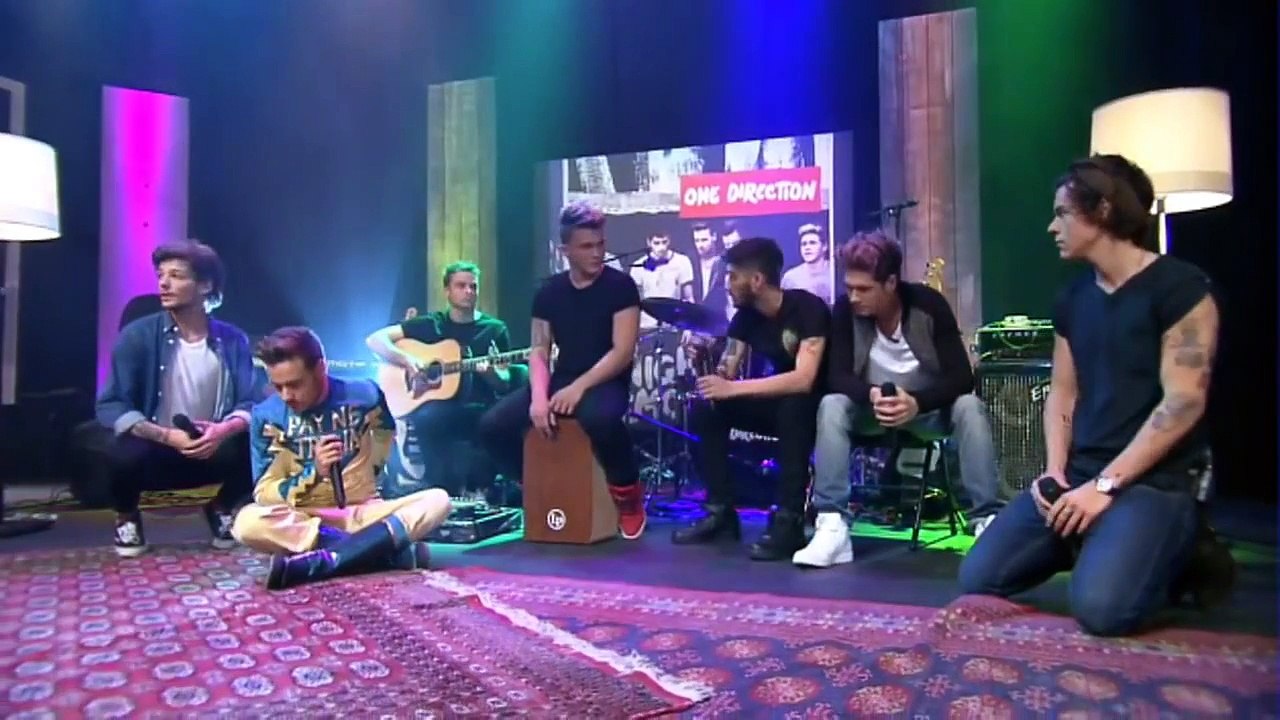 One Direction singing Little Things (1D DAY) - video Dailymotion