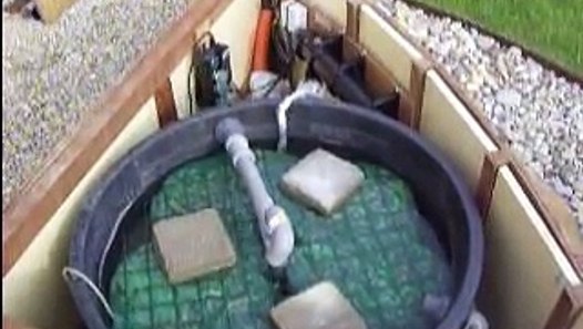 Koi pond filter DIY - filtration étang "home made" - video dailymotion
