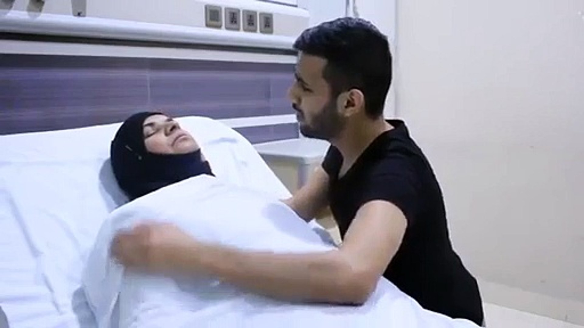 Zaid Ali Memes Bilal Abbas Thinks Zaid Ali Is Faking His Age