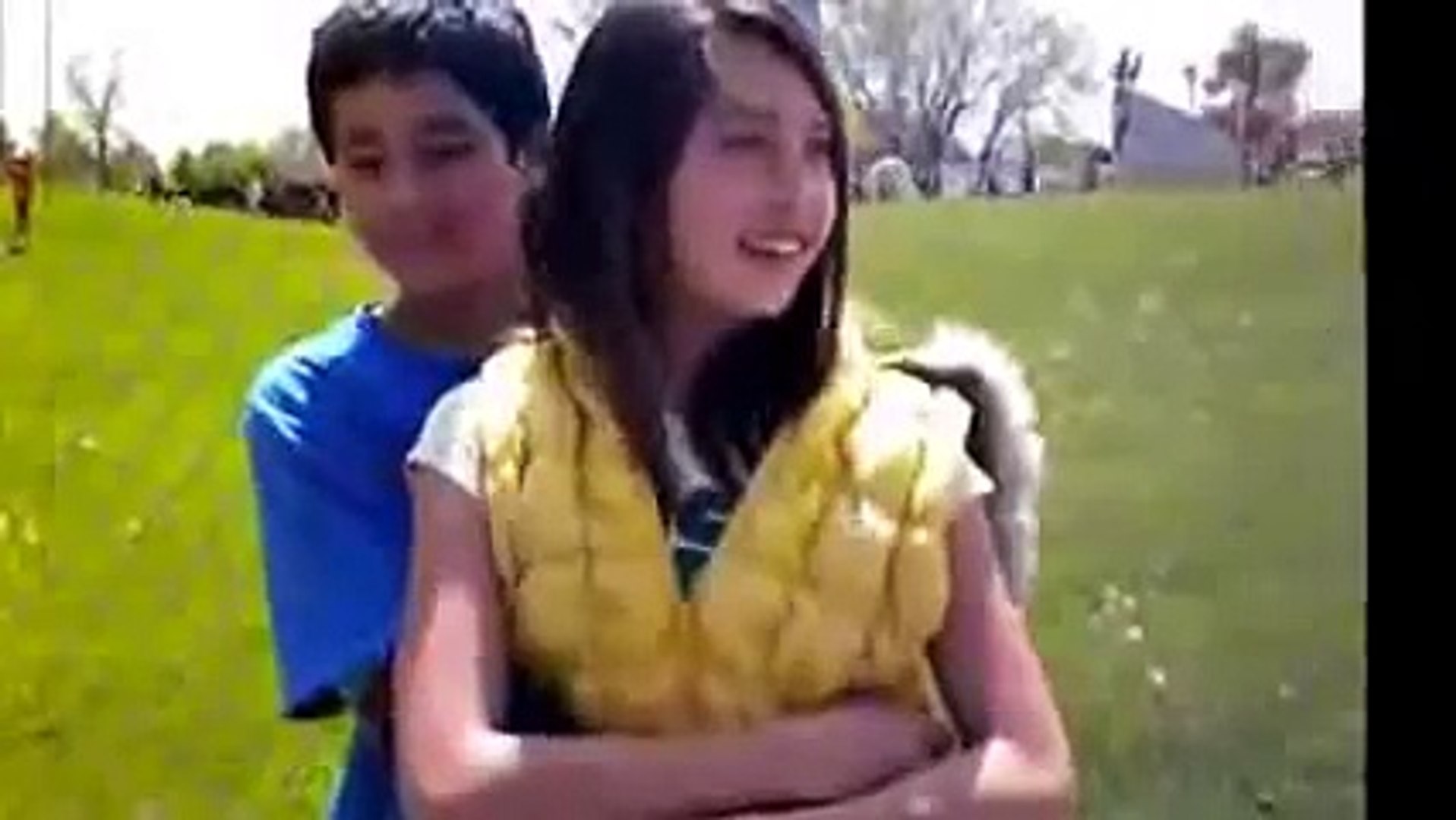 5th Graders Kissing On The Lips