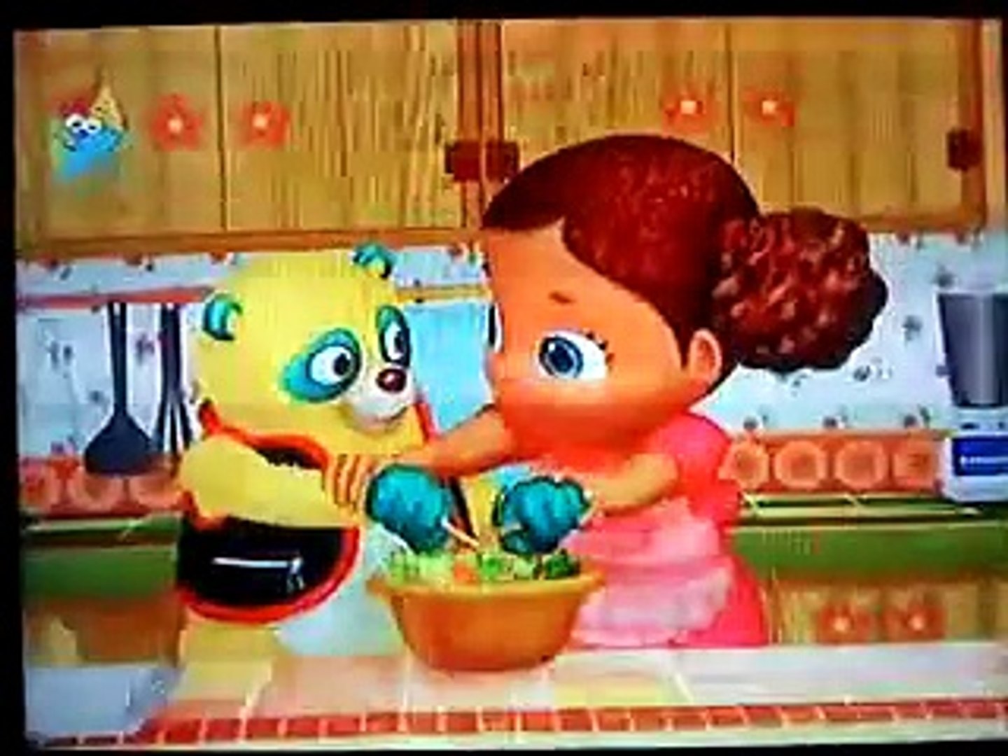 Special Agent Oso Salad