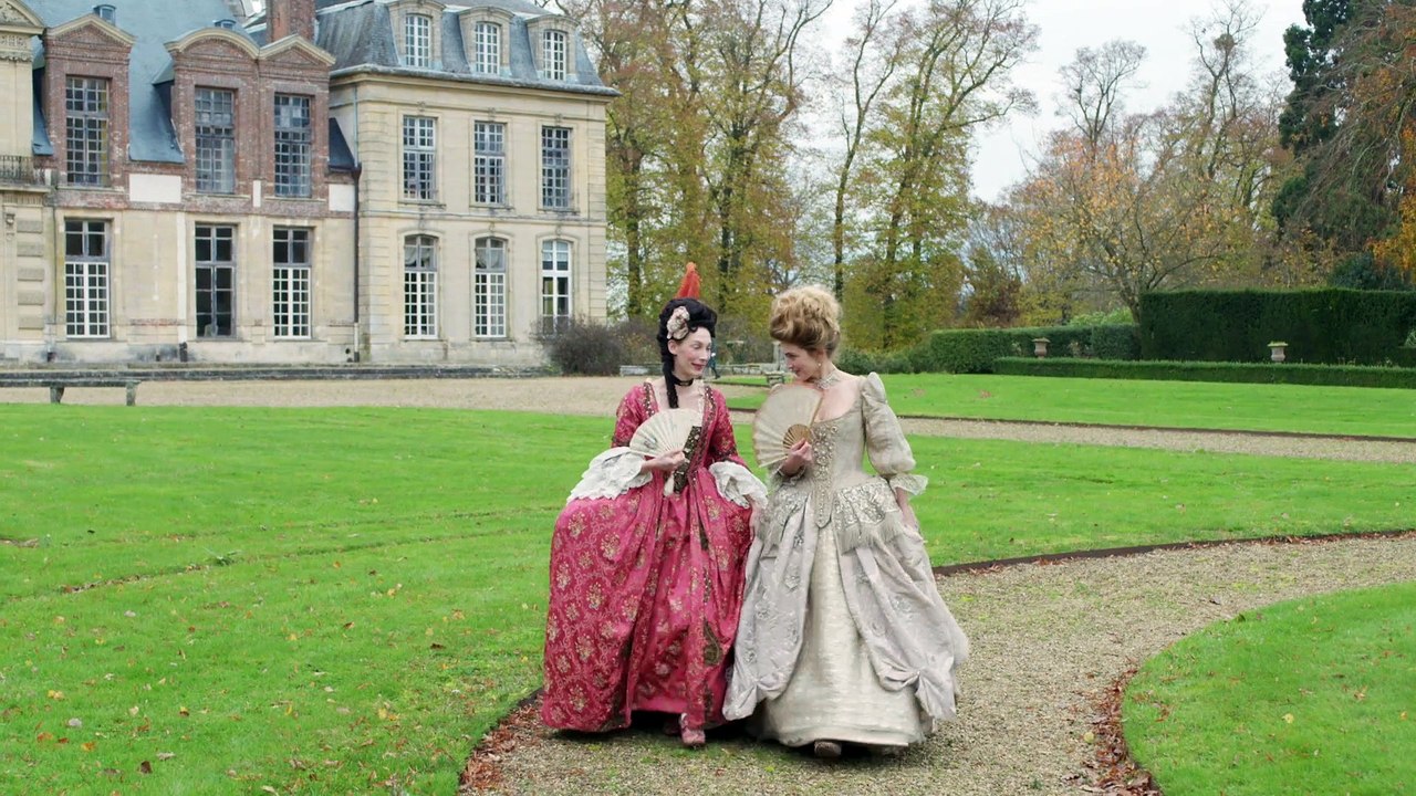 "Dix pour cent" : Quand JoeyStarr jette Julie Gayet dans les buissons ...