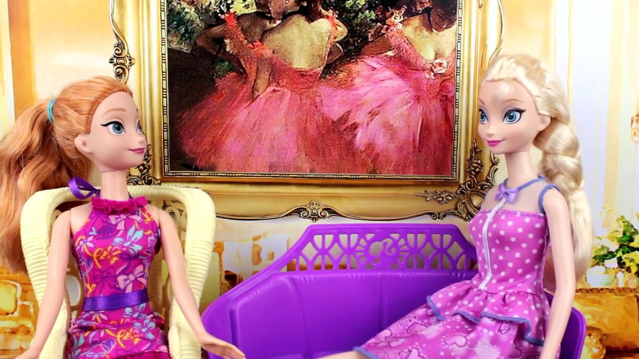 SNOW WHITE vs ELSA: Princess Rap Battle (Whitney Avalon ft. Katja ...