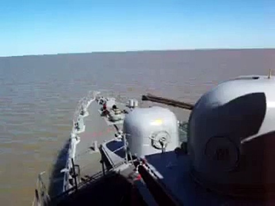 Italian Navy DARDO CIWS Breda Bofors 40mm L70 - Dailymotion Video