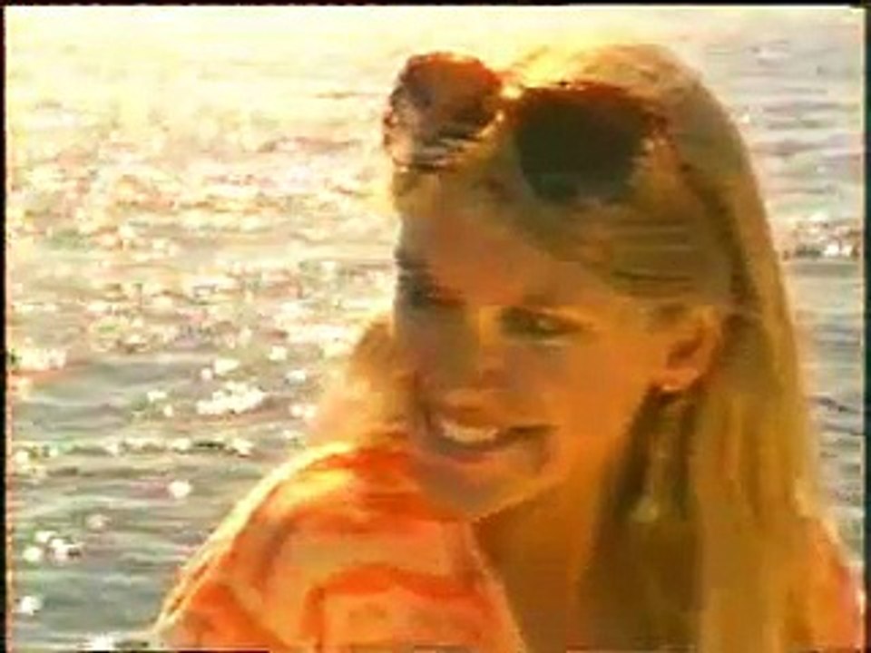 Anneka Rice goes scuba diving 1 - video Dailymotion