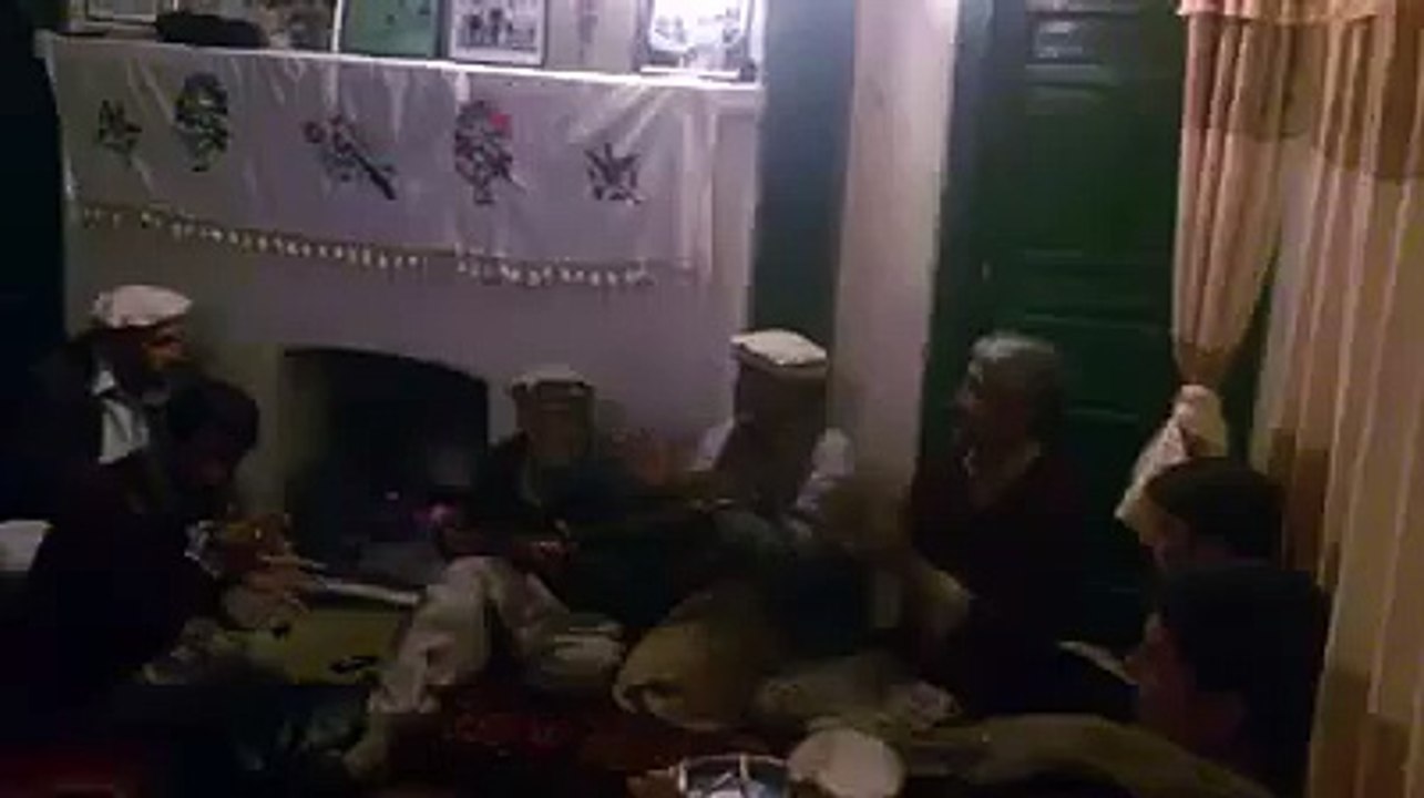 Chitrali old song by baba fathuddin and frndz - - video Dailymotion