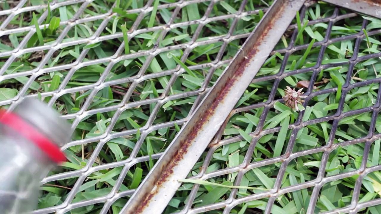 Coca Cola Rust Removal [HQ] - Dailymotion Video