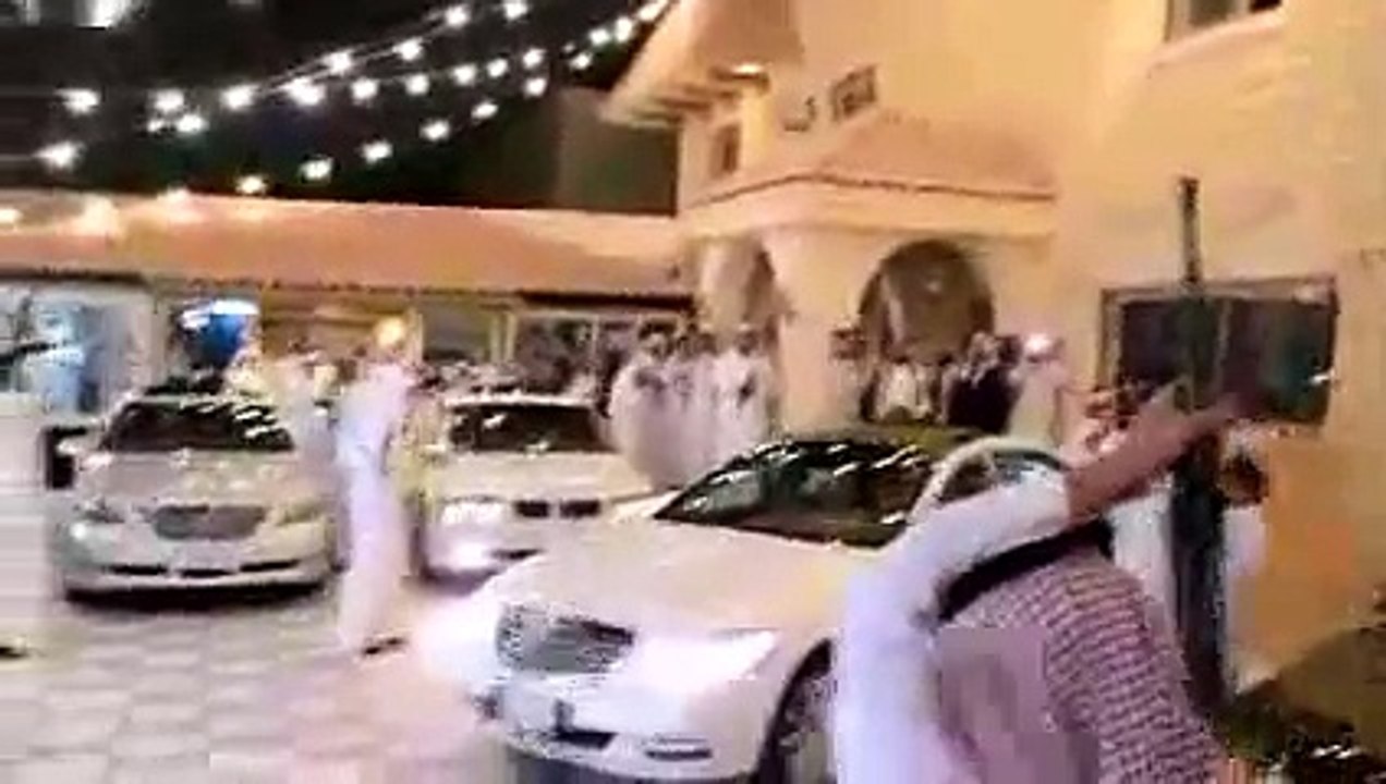 Arab Wedding Celebration with Guns - video Dailymotion