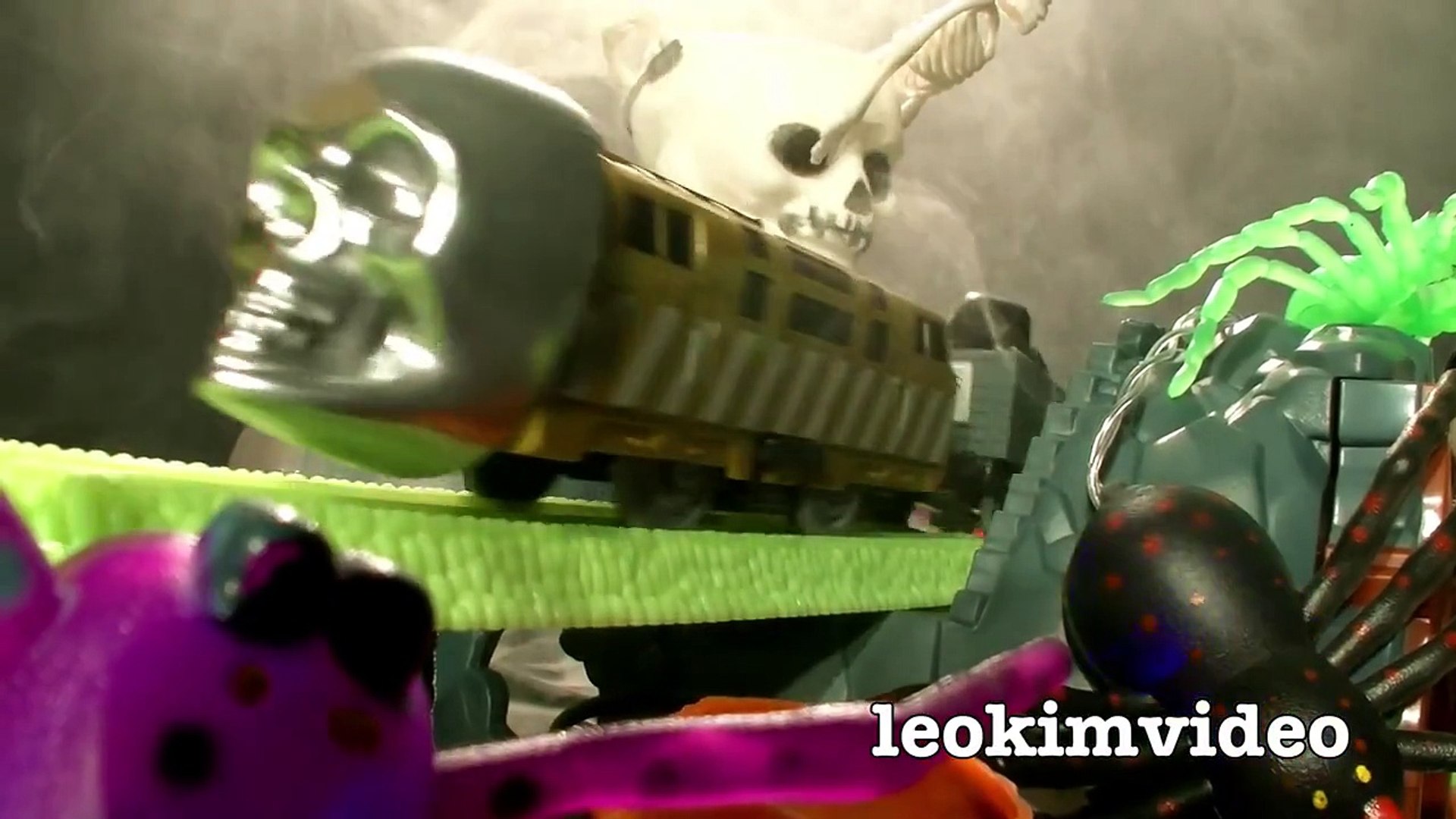 Halloween Ghost Train Thomas