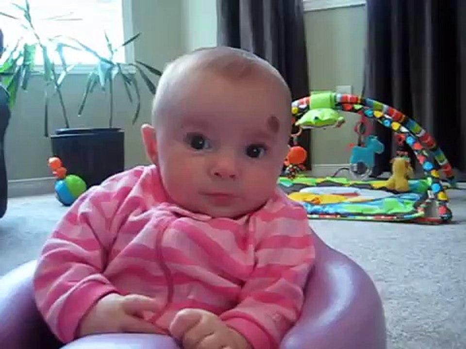 Scaring Maya! - video Dailymotion